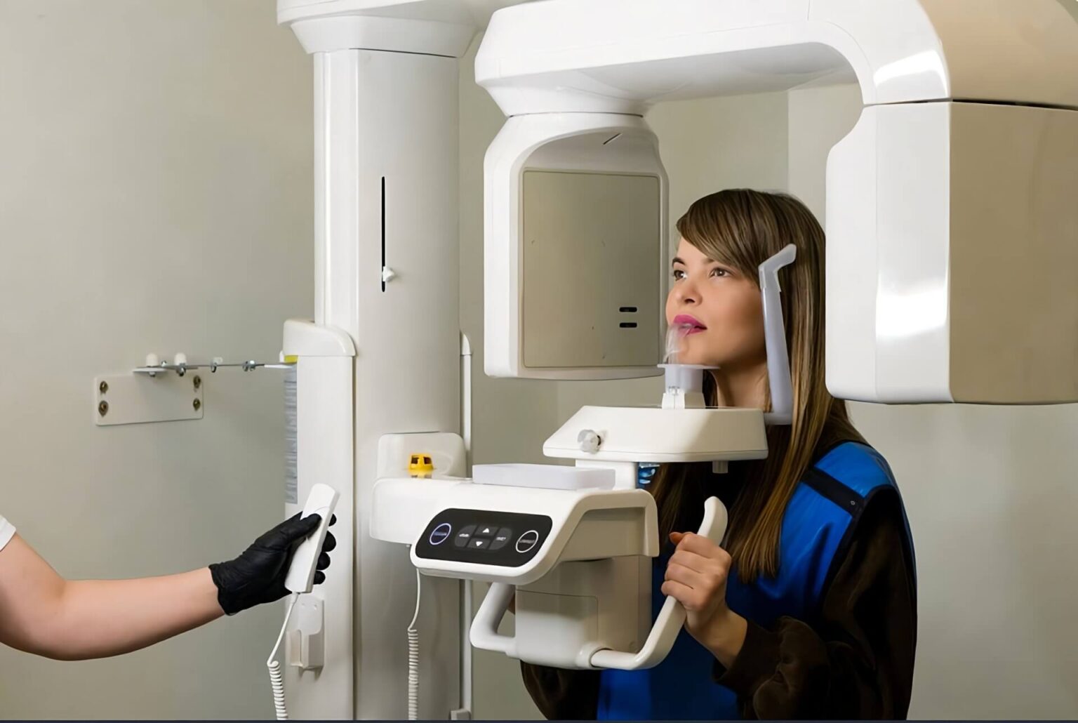 Importance of a dental tomography - Smile For All